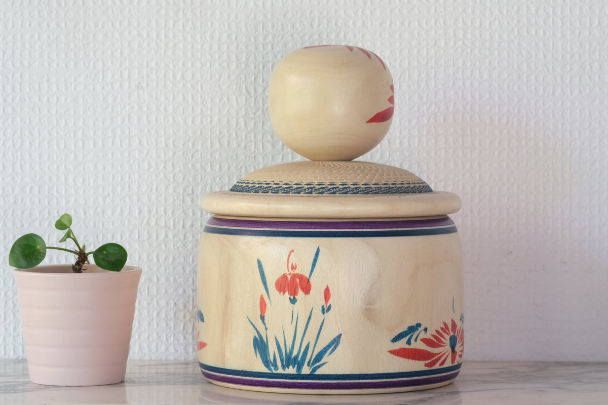 Rare Vintage Ejiko Kokeshi From The Narugo Strain | Container | 17 cm ...